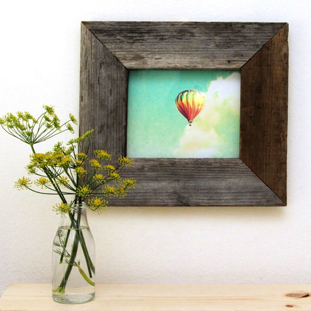 30 Creative Ideas to Repurpose Old Picture Frames