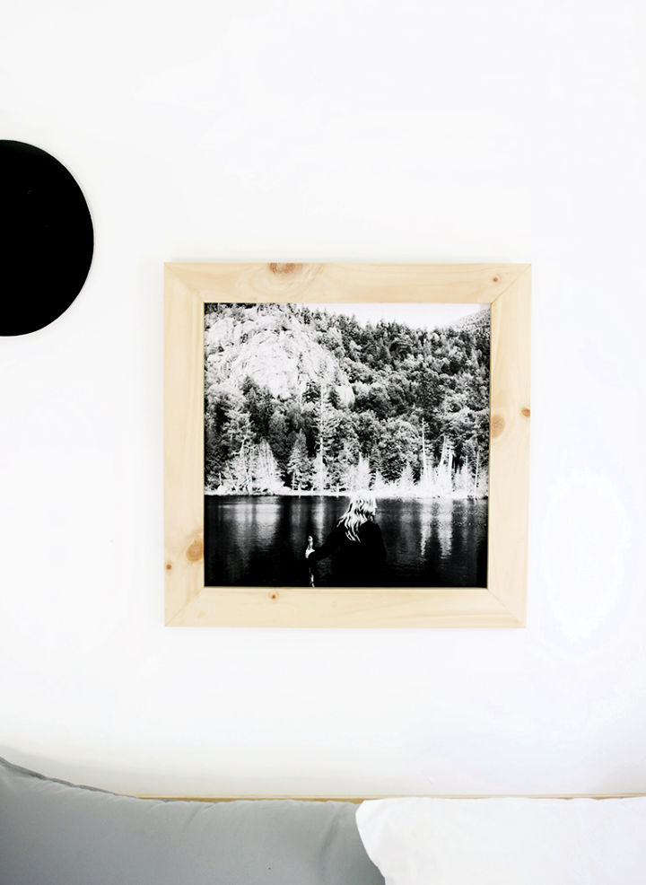 50 DIY Picture Frame Ideas (How to Make a Picture Frame)