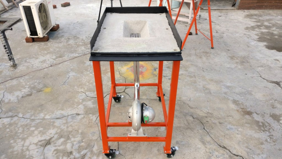 15 Homemade DIY Forge Plans (Build a Blacksmith Forge)