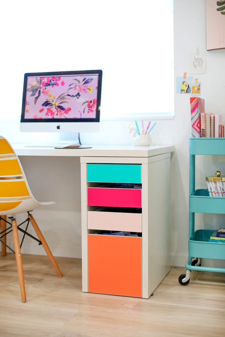 25 IKEA Desk Hacks To Build Your Own (DIY IKEA Desk)