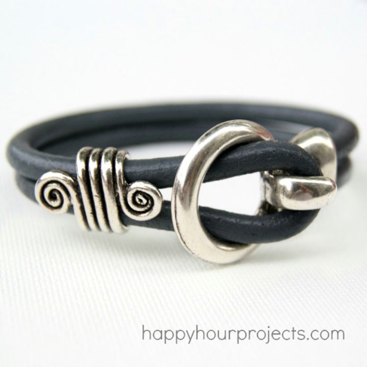 How to Make a Leather Bracelet (15 Easy Patterns and Ideas)