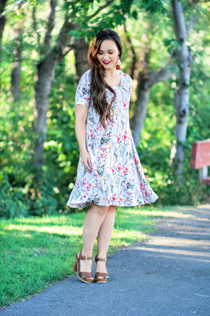 Swing Dress Pattern (25 Free Swing Dress Sewing Patterns)