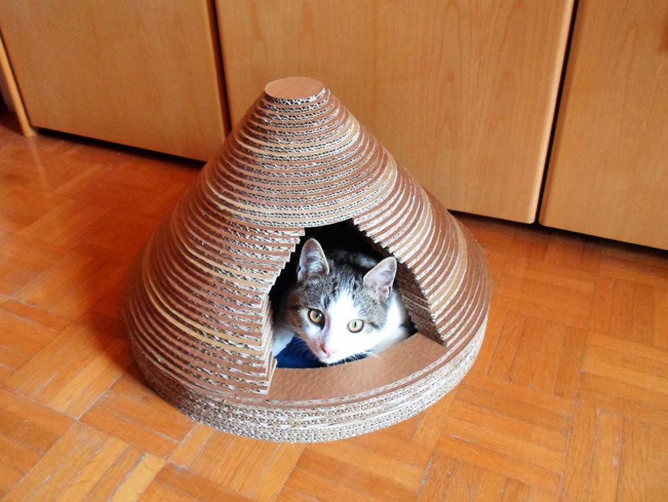20 Easy DIY Cardboard Cat House Ideas