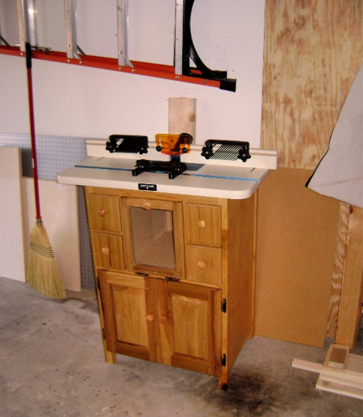 25 Free DIY Router Table Plans That Beginners Can Build