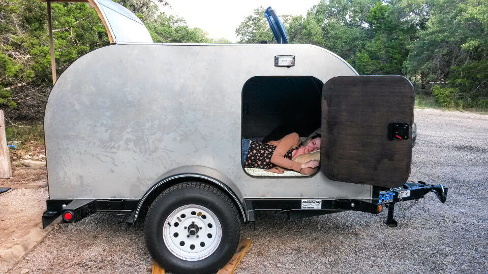 20 DIY Camper Trailer Ideas (How to Build a Camper)