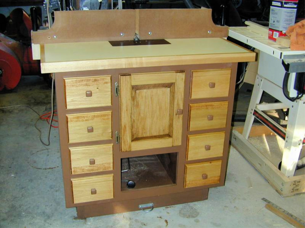 25 Free DIY Router Table Plans That Beginners Can Build