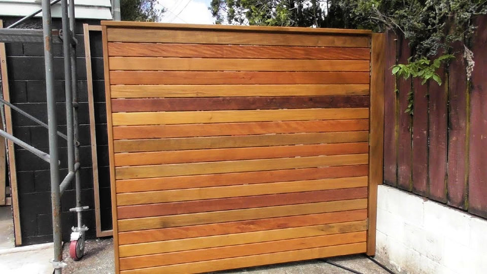 50 DIY Outdoor Privacy Screen Ideas You Can Build By Yourself