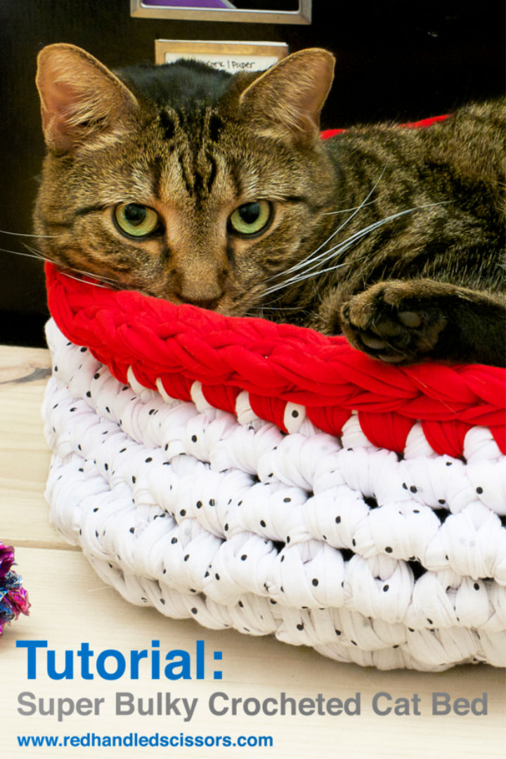 14 Free Crochet Cat Bed Patterns