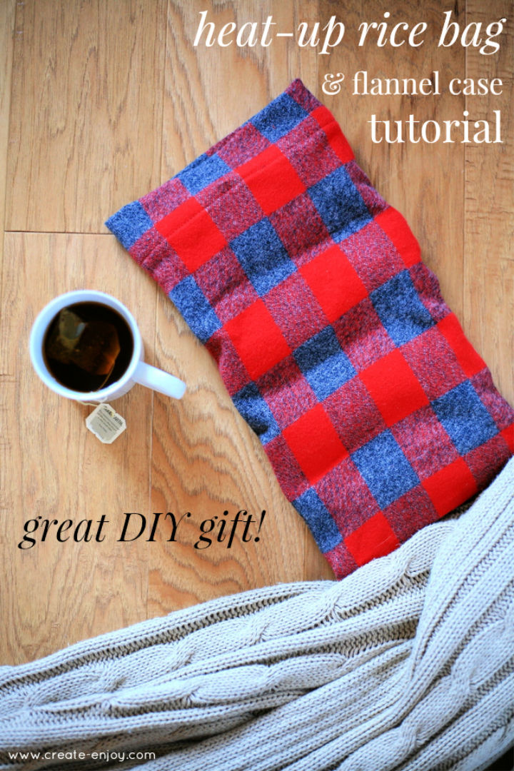 10 DIY Rice Heating Pad Ideas (Aromatherapy Heating Bag)