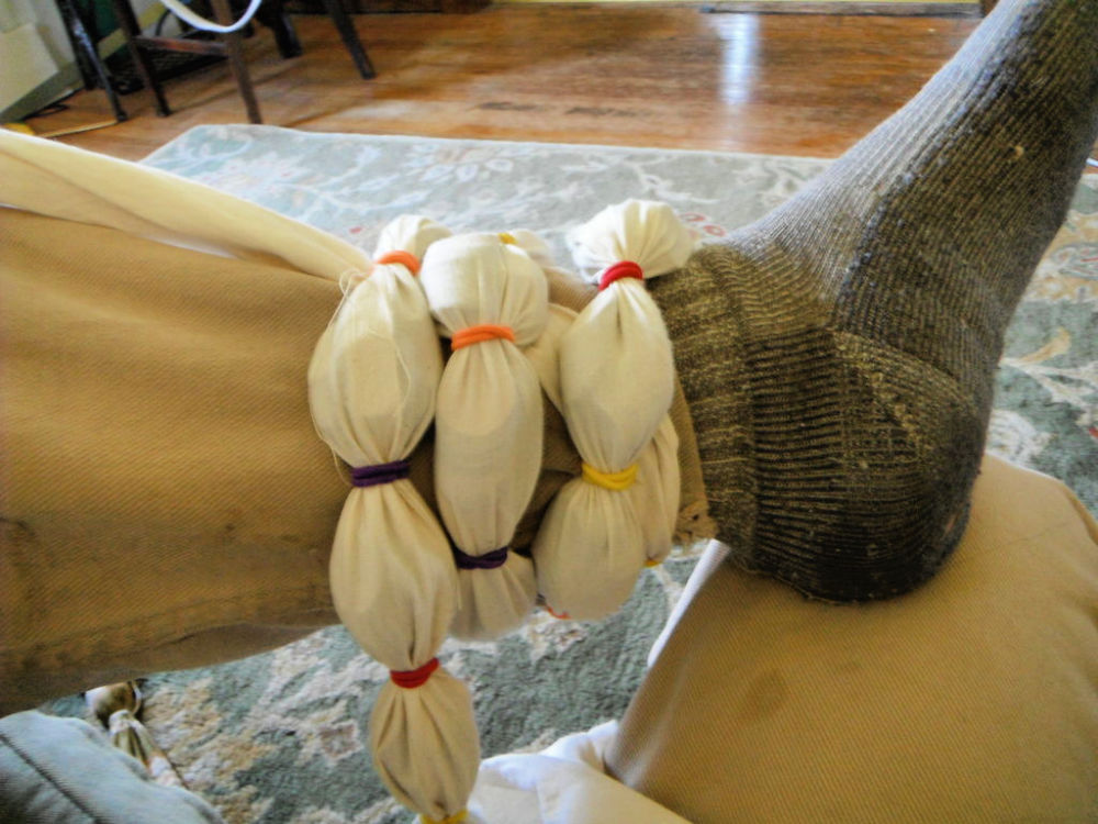 10 DIY Ankle Weights to Make