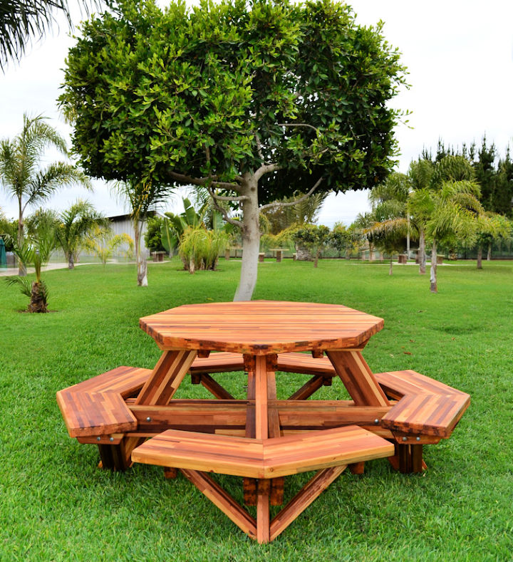 10 Free DIY Octagon Picnic Table Plans