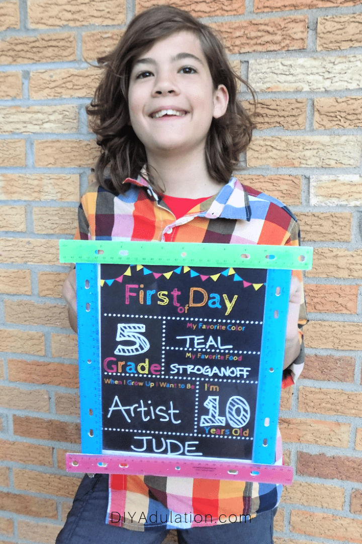 32 Free Printable First Day of School Signs For All Grades