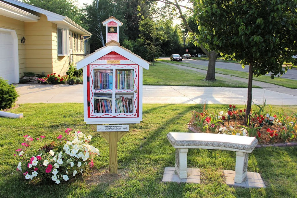 30 DIY Little Free Library Plans You Can Build