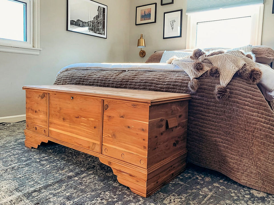 20 Free DIY Blanket Chest Plans (Wooden Storage Chest)