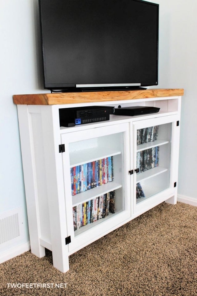 30 Homemade DIY TV Stand Ideas and Plans (How to Build)