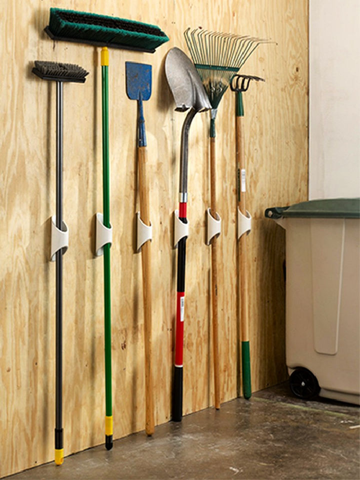17 Easy DIY Garden Tool Storage Ideas