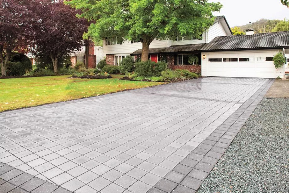 15 Cheap DIY Driveway Ideas (Build a Driveway)