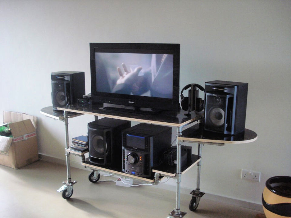 30 Homemade DIY TV Stand Ideas and Plans (How to Build)