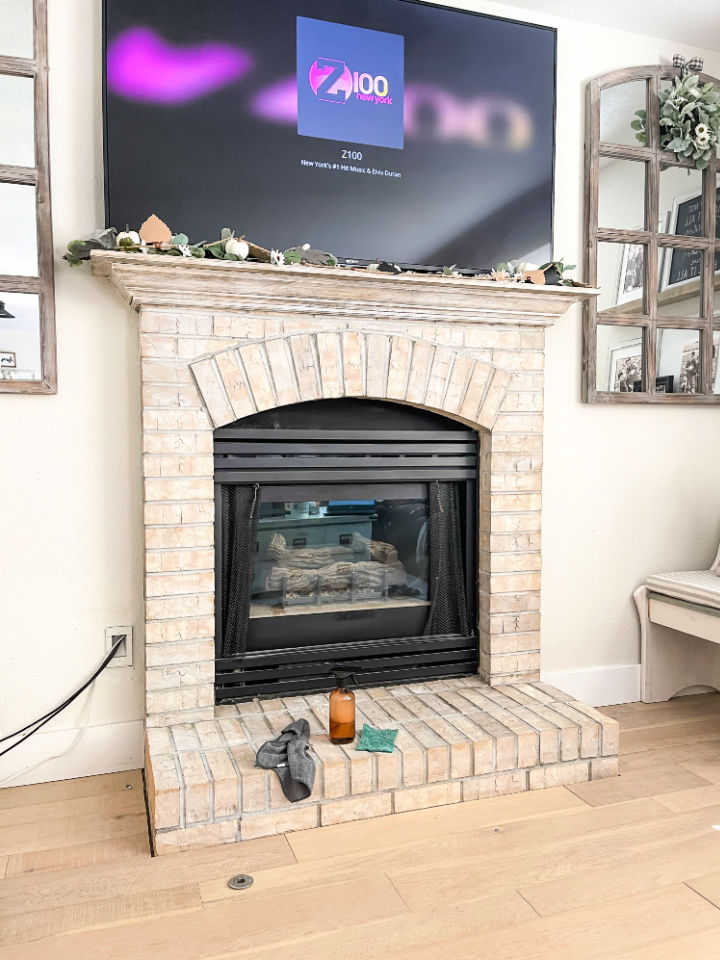 15 Unique German Smear Fireplace Ideas To DIY