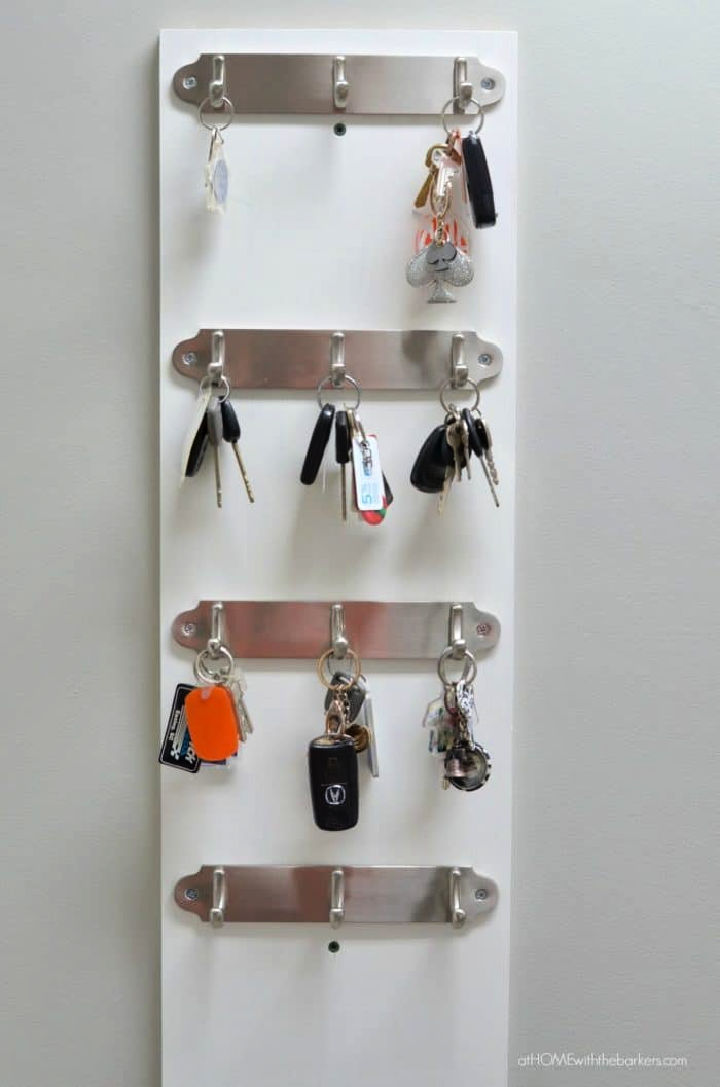 15 Easy DIY Key Holder Ideas Anyone Can Make