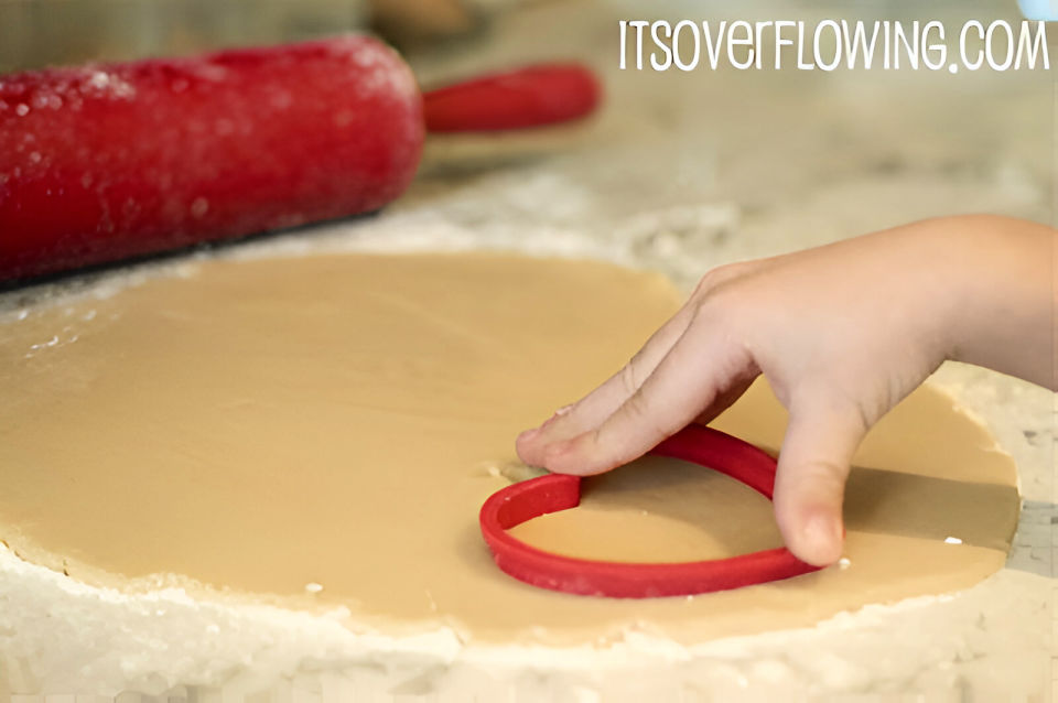 Valentine's Day Cookies: Creating a Heartfelt Cookie Bouquet