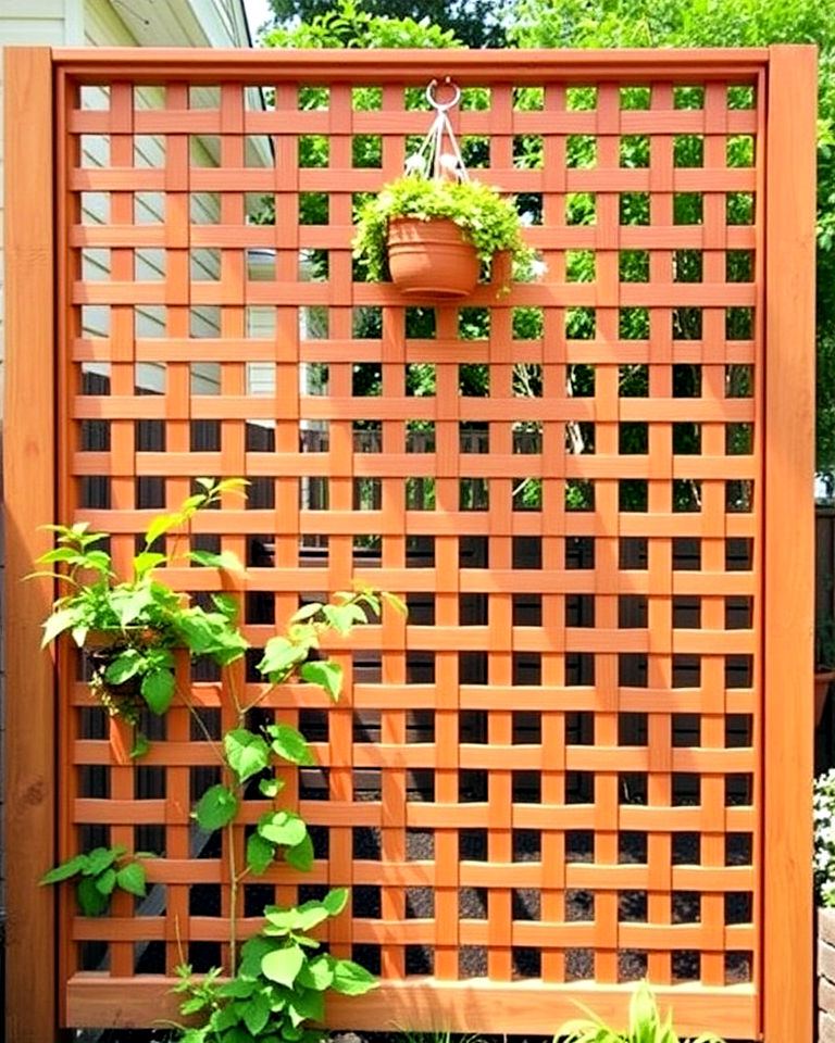 20 Lattice Fence Ideas for a Stylish and Functional Garden